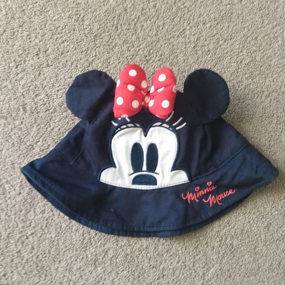 Disney | Accessories | Disney Minnie Mouse Bucket Hat Nwot | Poshmark